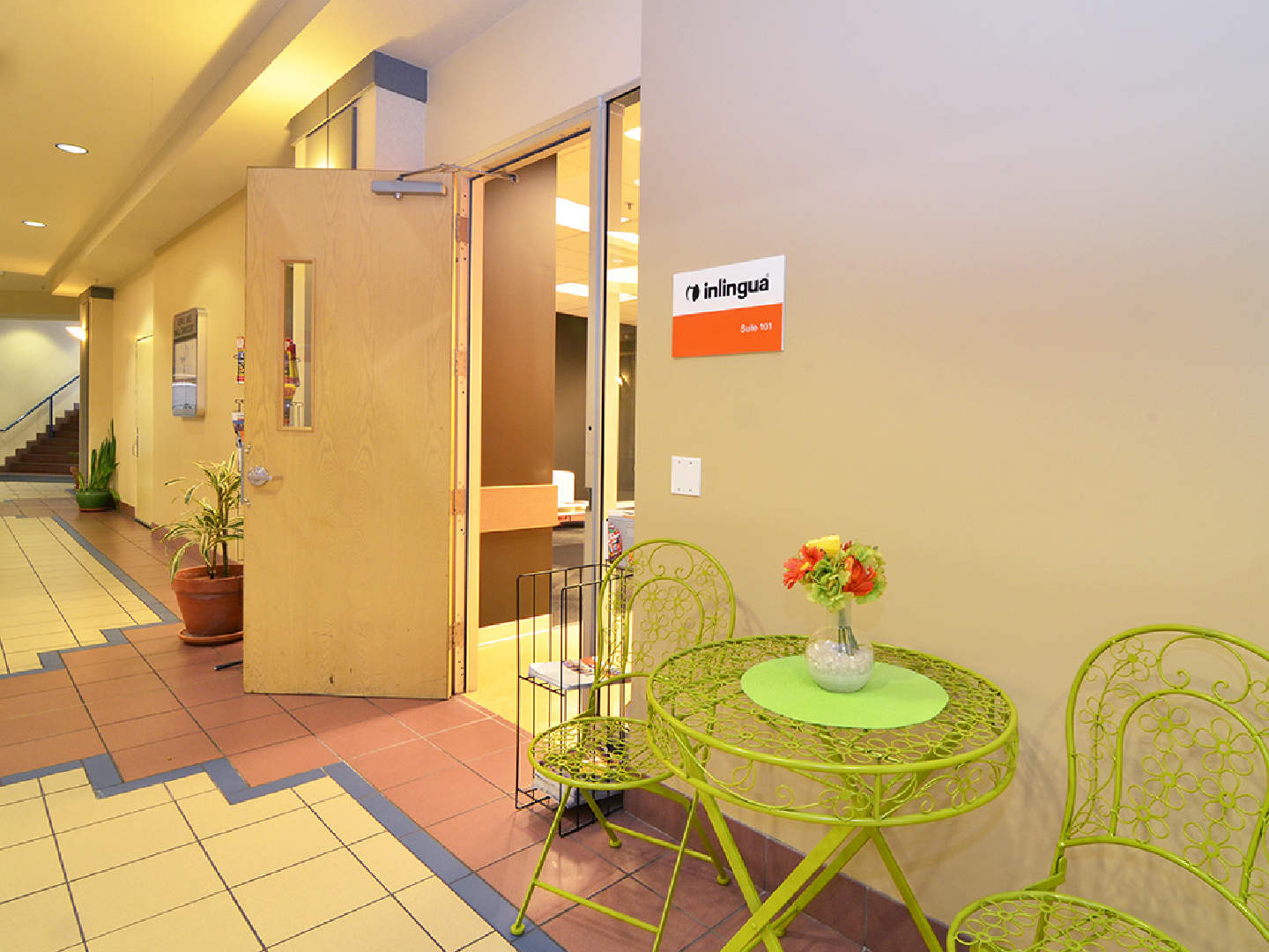 inlingua Victoria College of Languages (Victoria, Canada) - Reviews ...