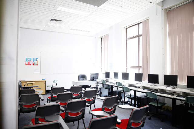 Lloyds International College (Sydney, Australia) - Reviews - Language ... Lloyds International College (Sydney, Australia) - Reviews - Language ...