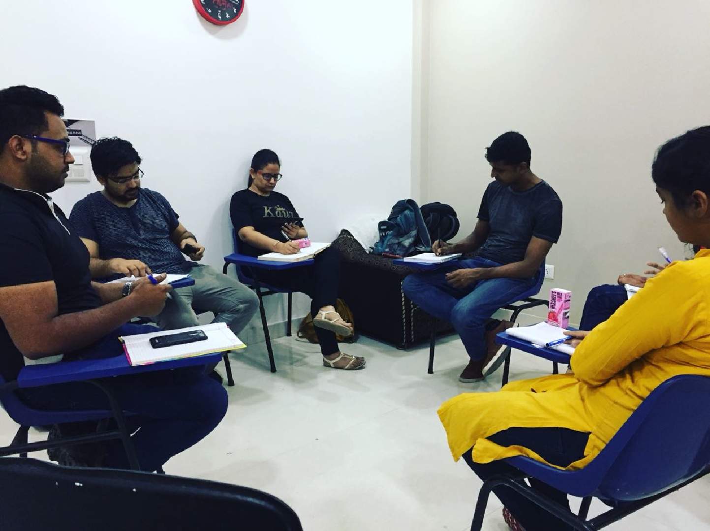 DELF A2.1 - THE FRENCH LANGUAGE SCHOOL | Language International